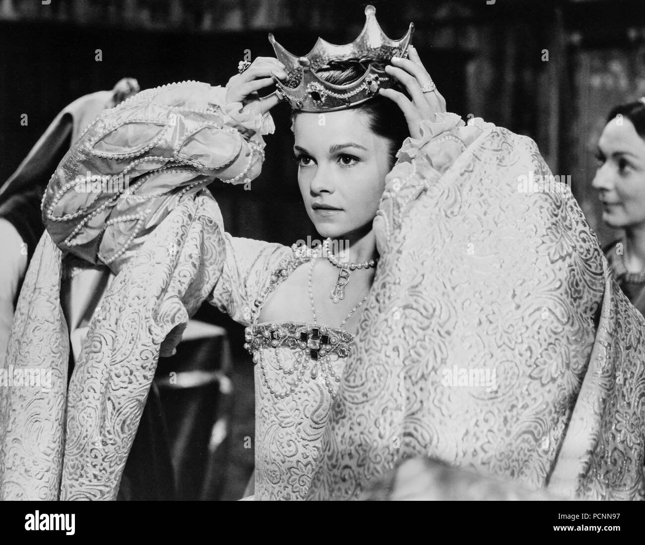 Genevieve bujold hi-res stock photography and images - Alamy