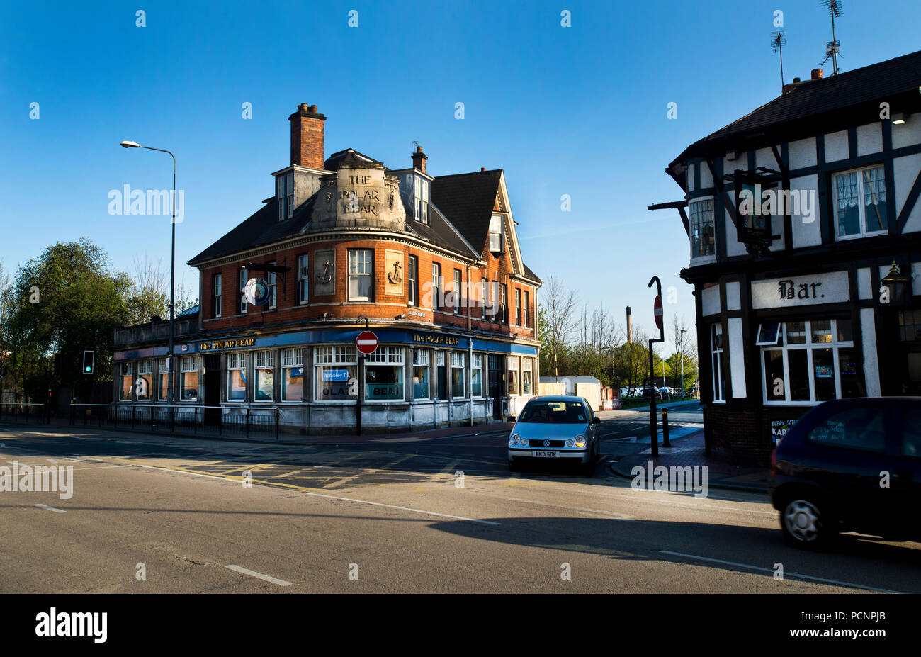 Spring bank hull hi-res stock photography and images - Alamy