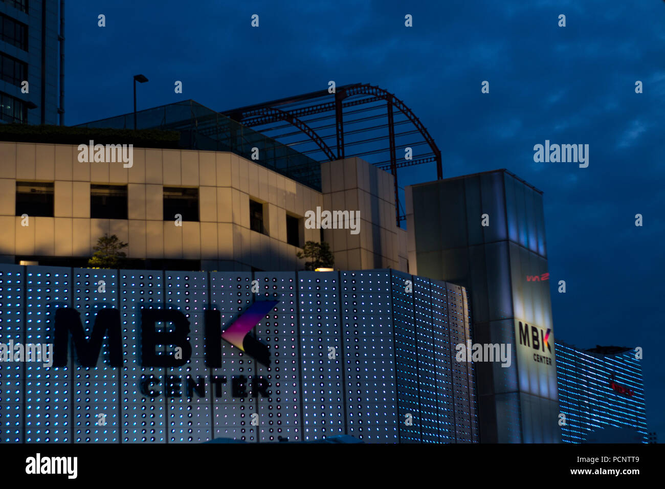Mbk center centre mall hi-res stock photography and images - Alamy