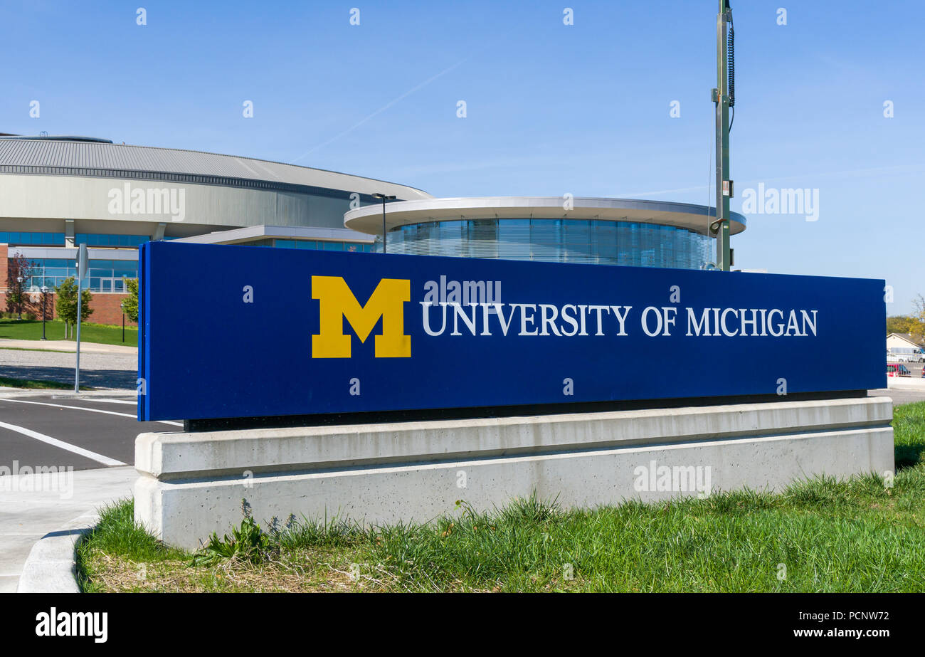 University of michigan logo hi-res stock photography and images - Alamy