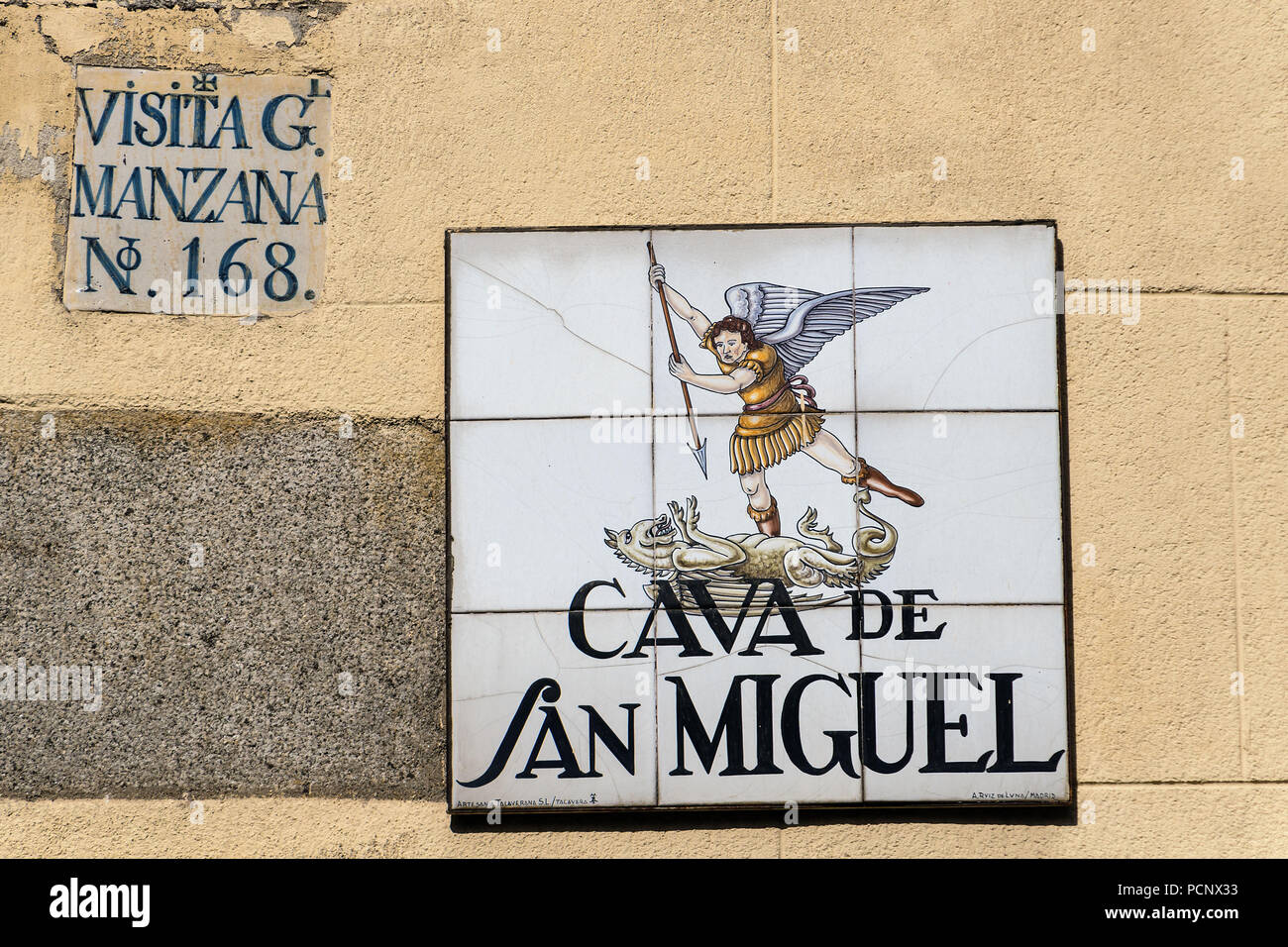 Madrid, Centro, Cava de San Miguel, typical street sign Stock Photo - Alamy