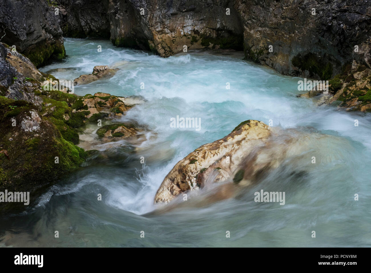 Partnach River in the Oberreintal, Wetterstein Mountains, close ...