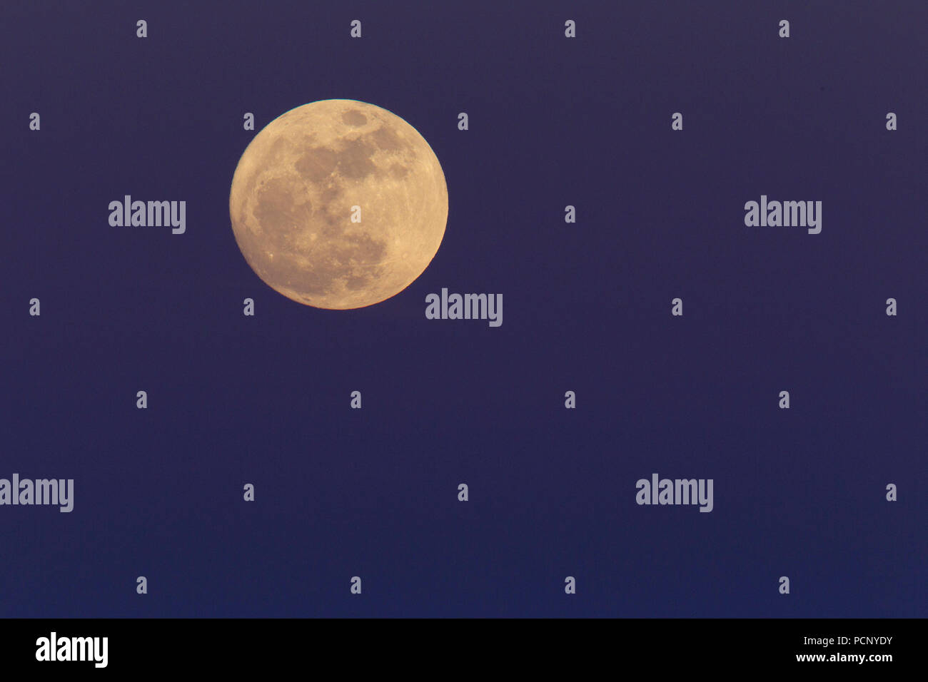 Atmospheric moonrise hi-res stock photography and images - Alamy