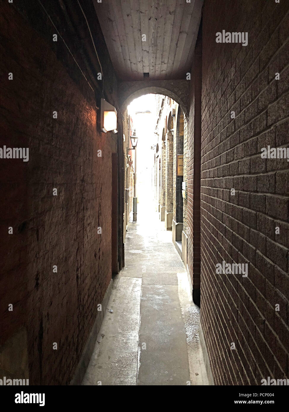 London brick hi-res stock photography and images - Alamy