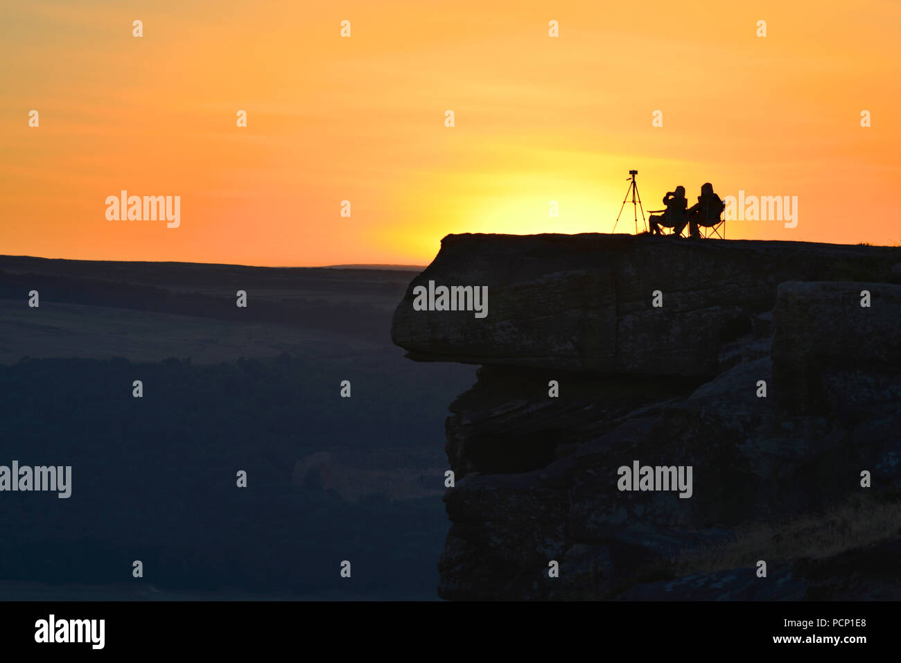 Curbar Edge at sunset, the Peak District, England (1 Stock Photo - Alamy