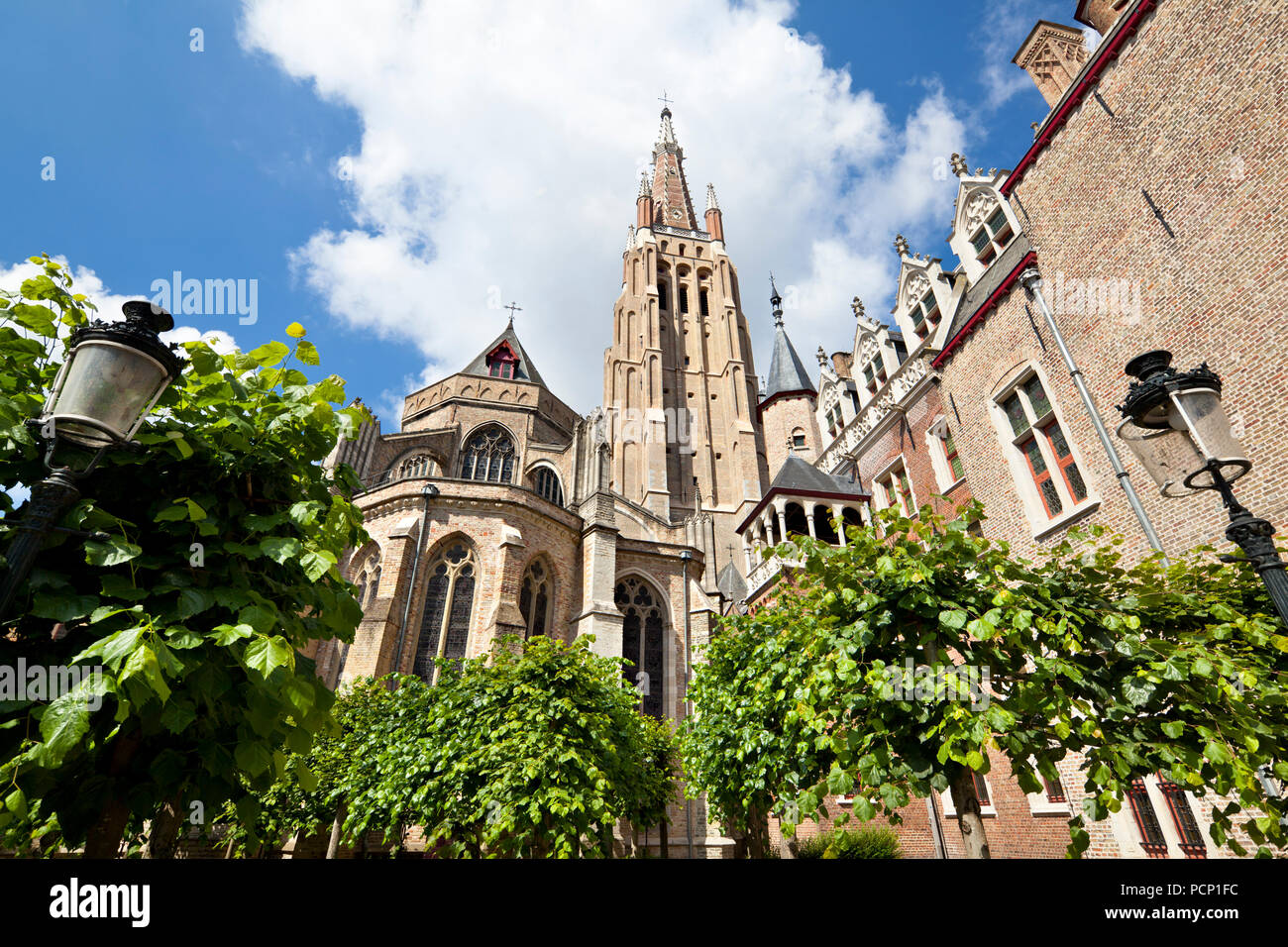 Tower church our lady bruges hi-res stock photography and images - Alamy