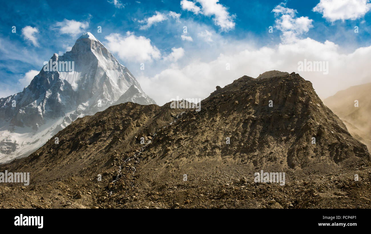 Ganges river valley hi-res stock photography and images - Alamy