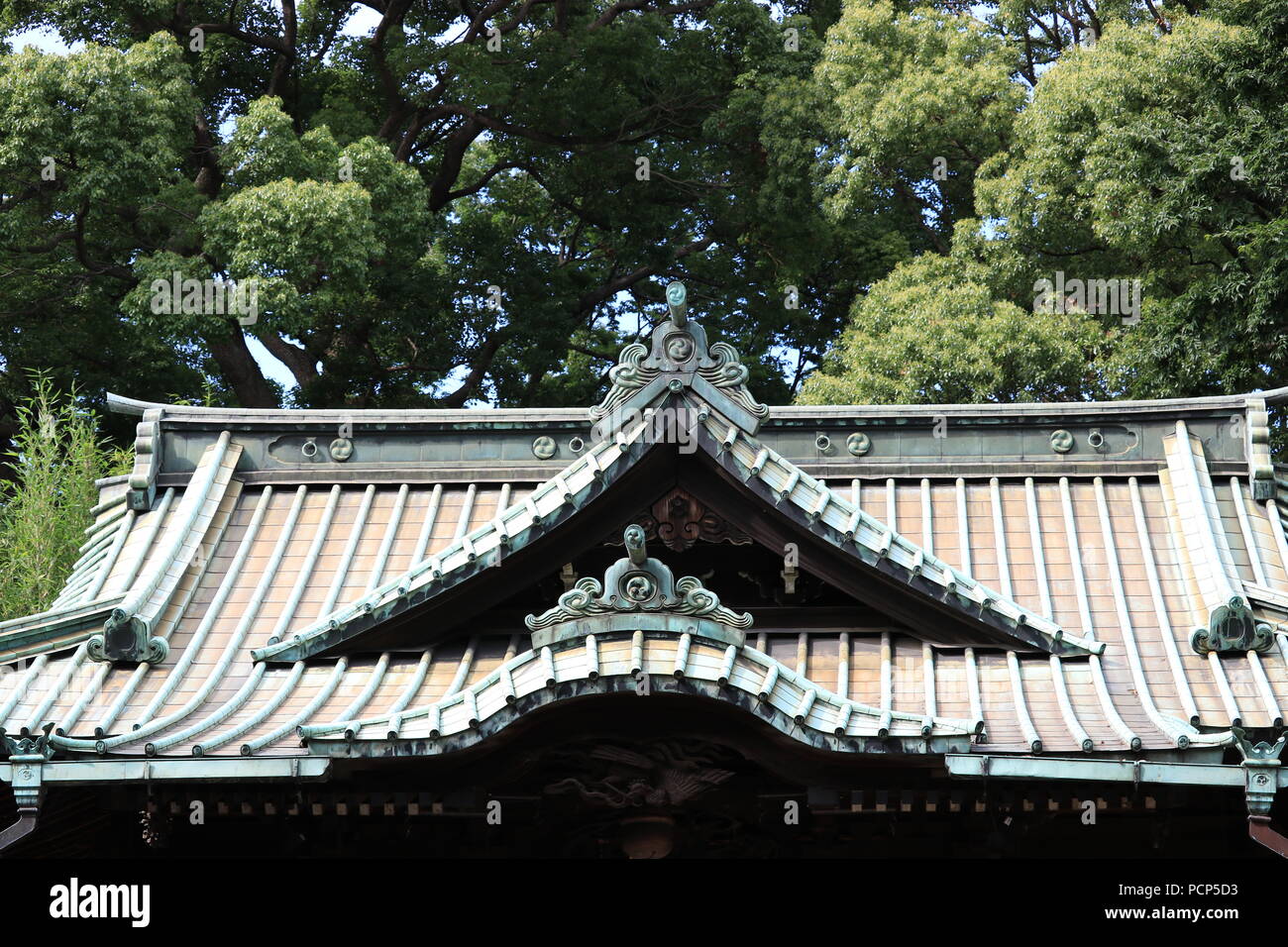 Shrine Building Roof High Resolution Stock Photography and Images - Alamy