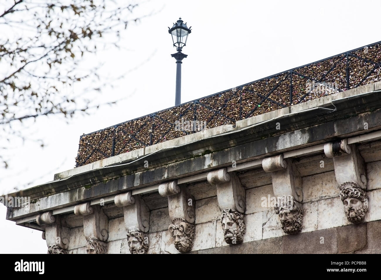 Parisian bridge locks hi-res stock photography and images - Alamy