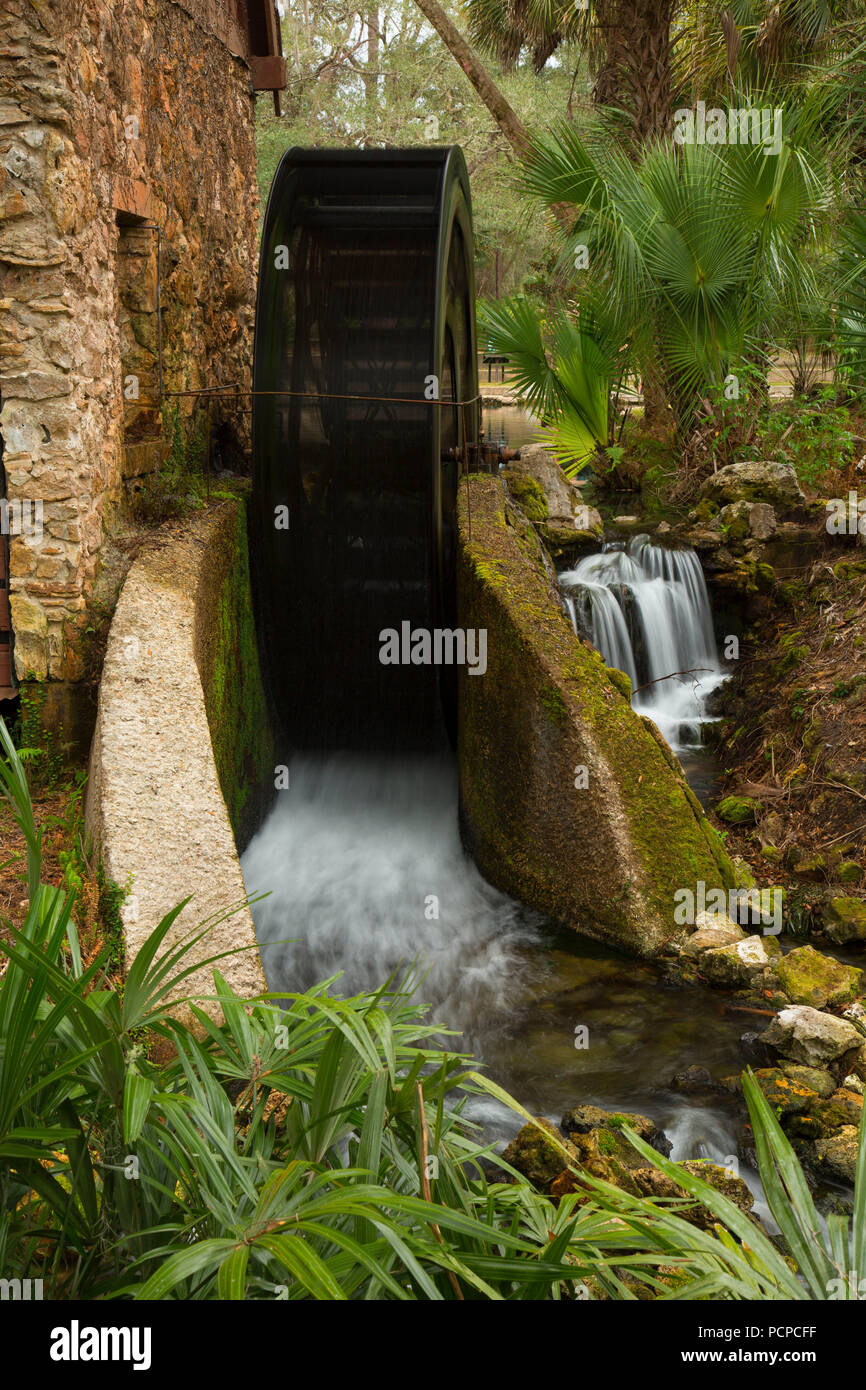 Juniper Springs CCC Millhouse waterwheel, Ocala National Forest ...