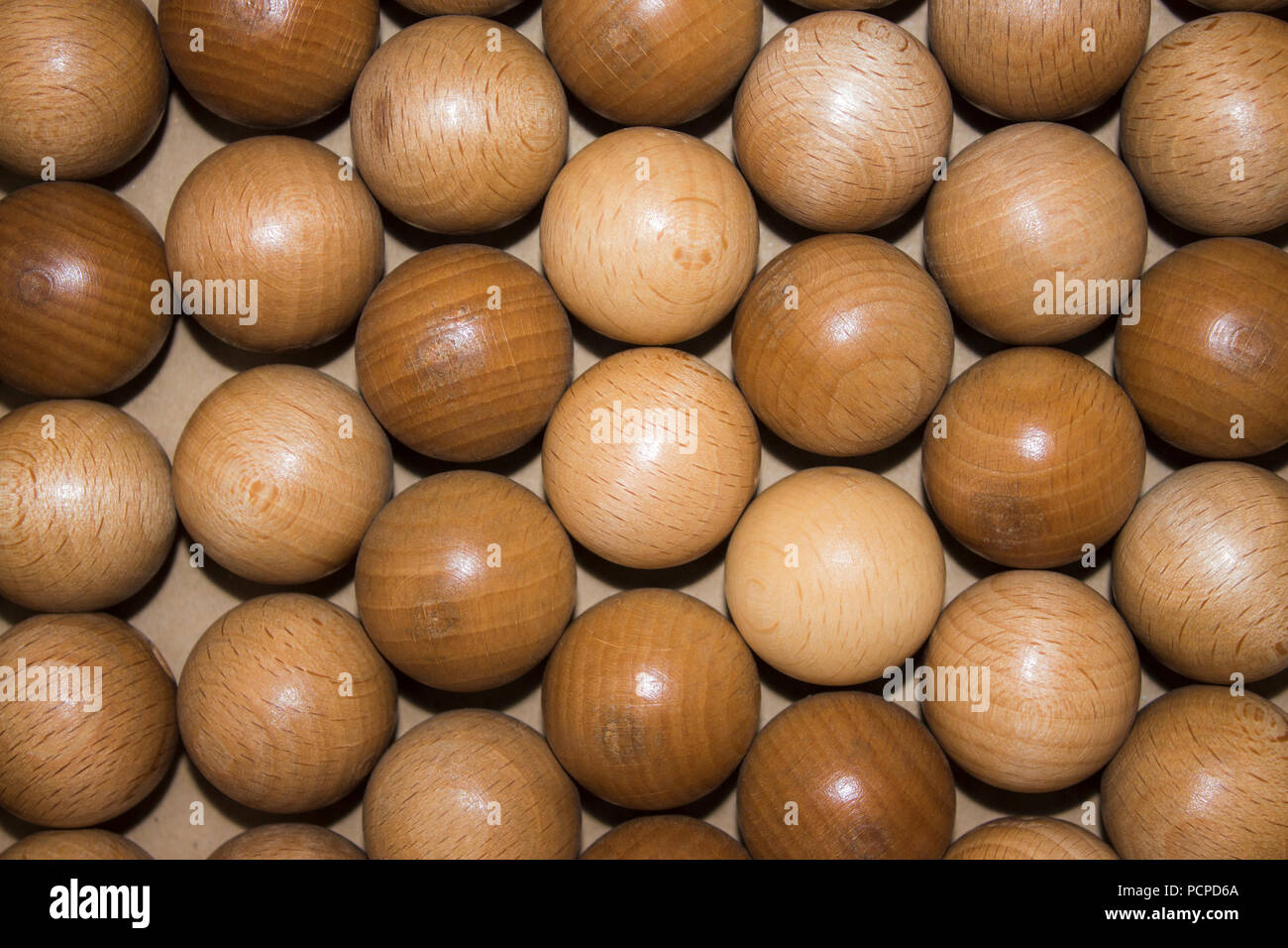 Round shapes cardboard hi-res stock photography and images - Alamy