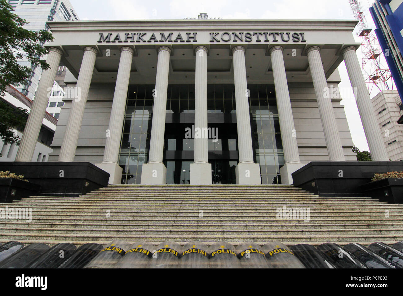 Constitutional court of indonesia hi-res stock photography and images ...
