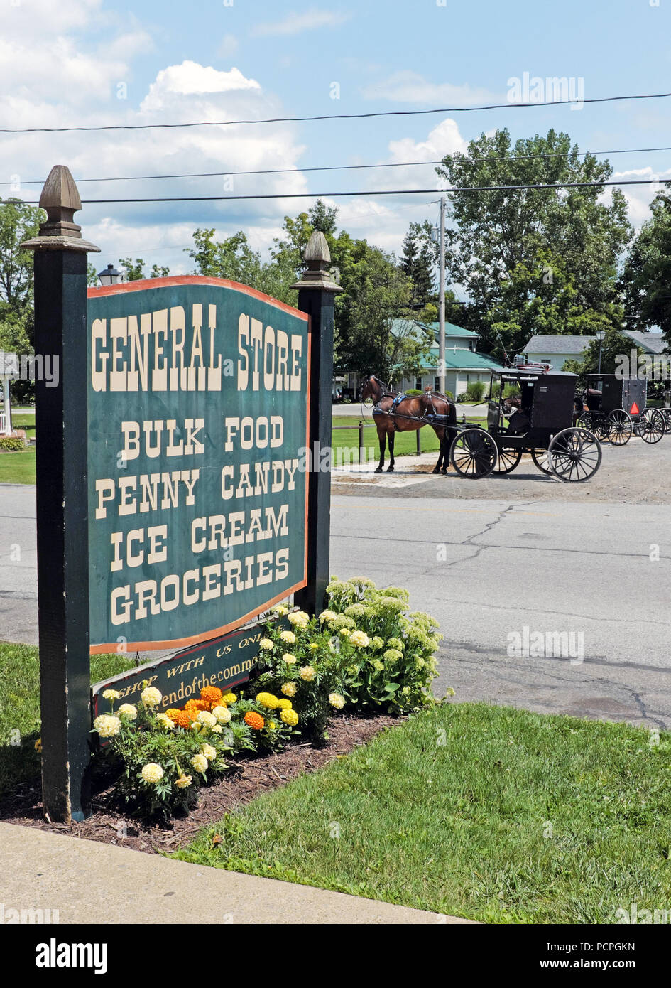 Old Fashioned General Store High Resolution Stock Photography and ...