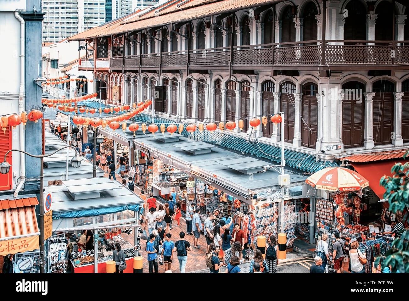 Smith street chinatown singapore hi-res stock photography and images ...