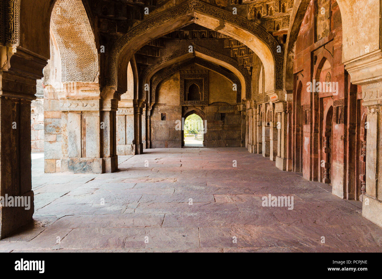 Colonnade around a main palace in the Lodhi Garden, Delhi, India Stock ...
