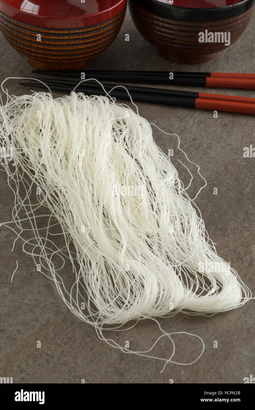 Vermicelli rice noodles hi-res stock photography and images - Alamy