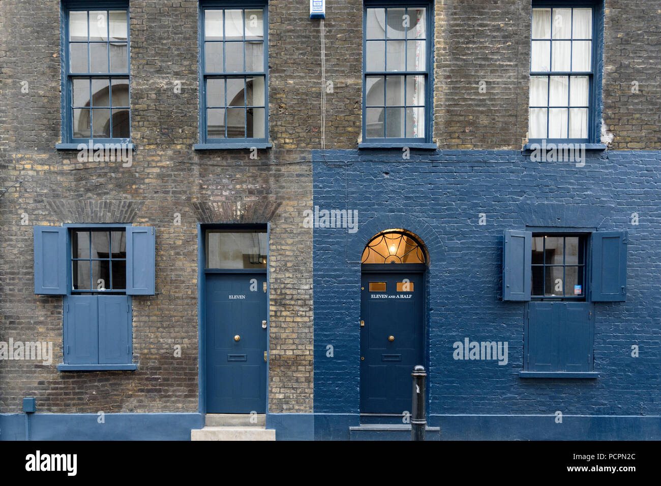 London spitalfields fournier street hi-res stock photography and images ...