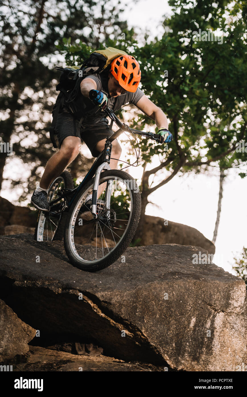 Bottom view extreme trial hi-res stock photography and images - Alamy