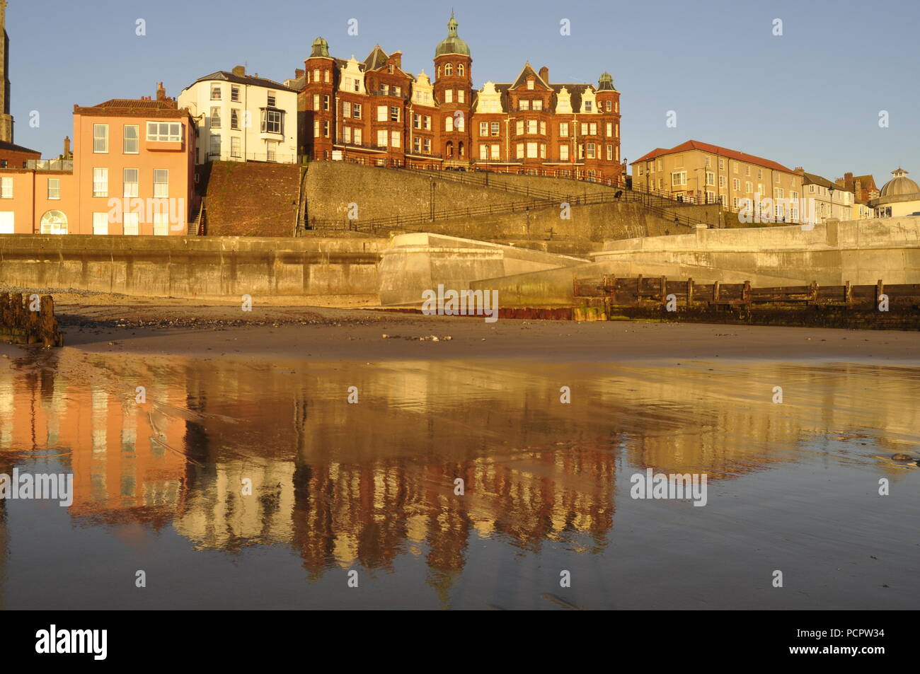England norfolk cromer hotel hi-res stock photography and images - Alamy