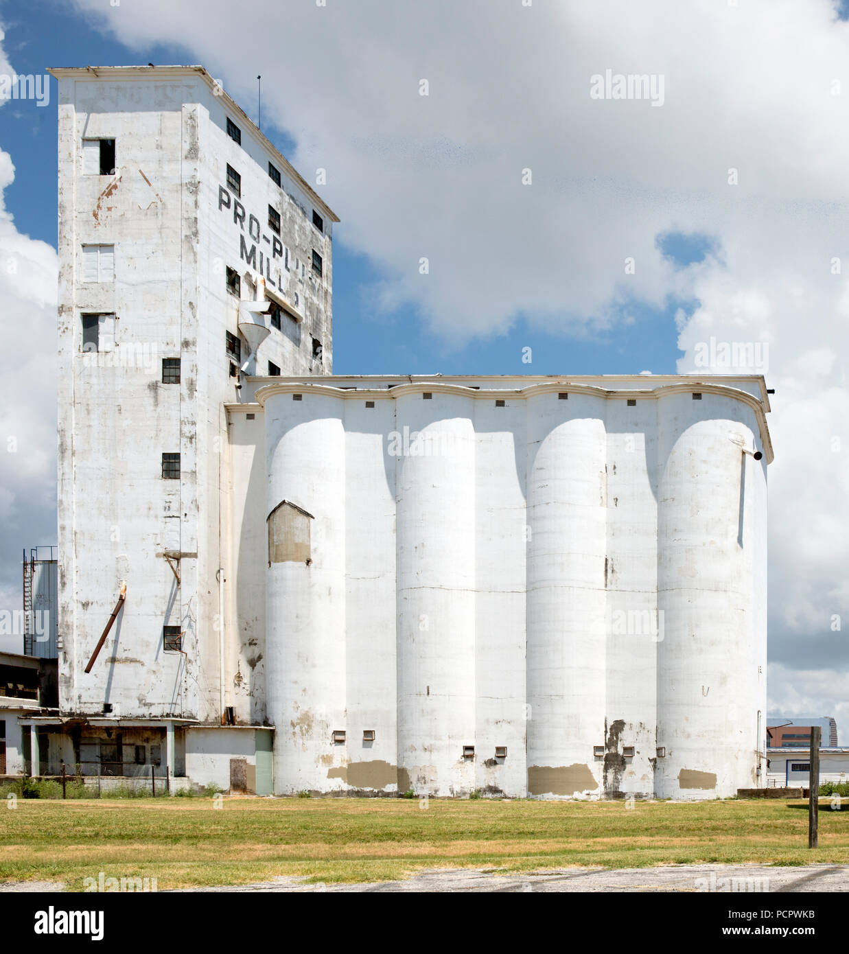 Grain Elevator Texas High Resolution Stock Photography and Images - Alamy