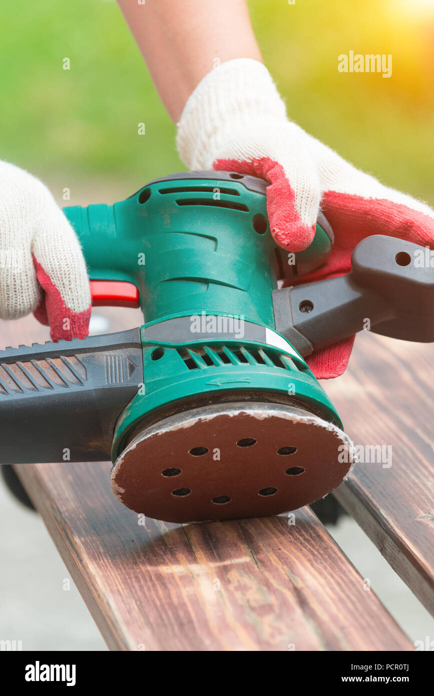 Worker sander hi-res stock photography and images - Alamy