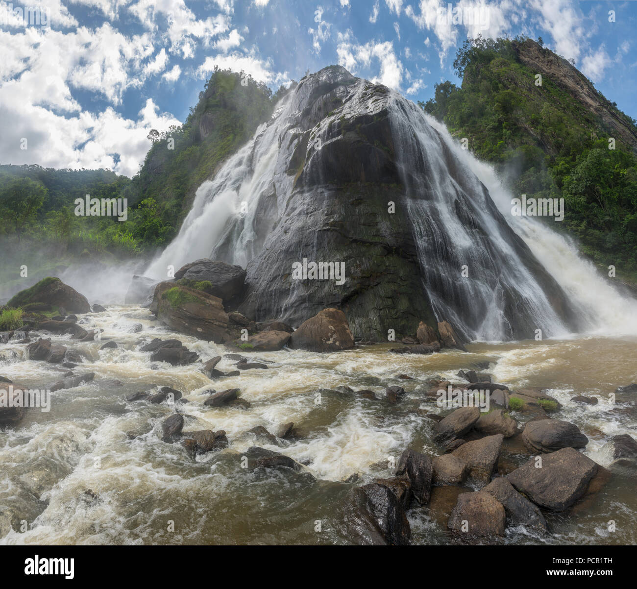 Cachoeira da Fumaça (smoky waterfall), famous waterfall in Espirito ...