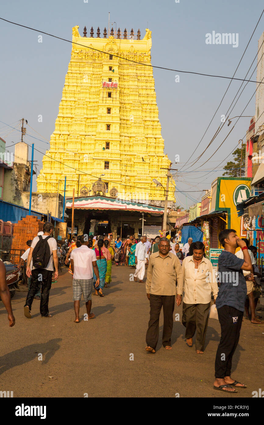 Rameshwaram street hi-res stock photography and images - Alamy