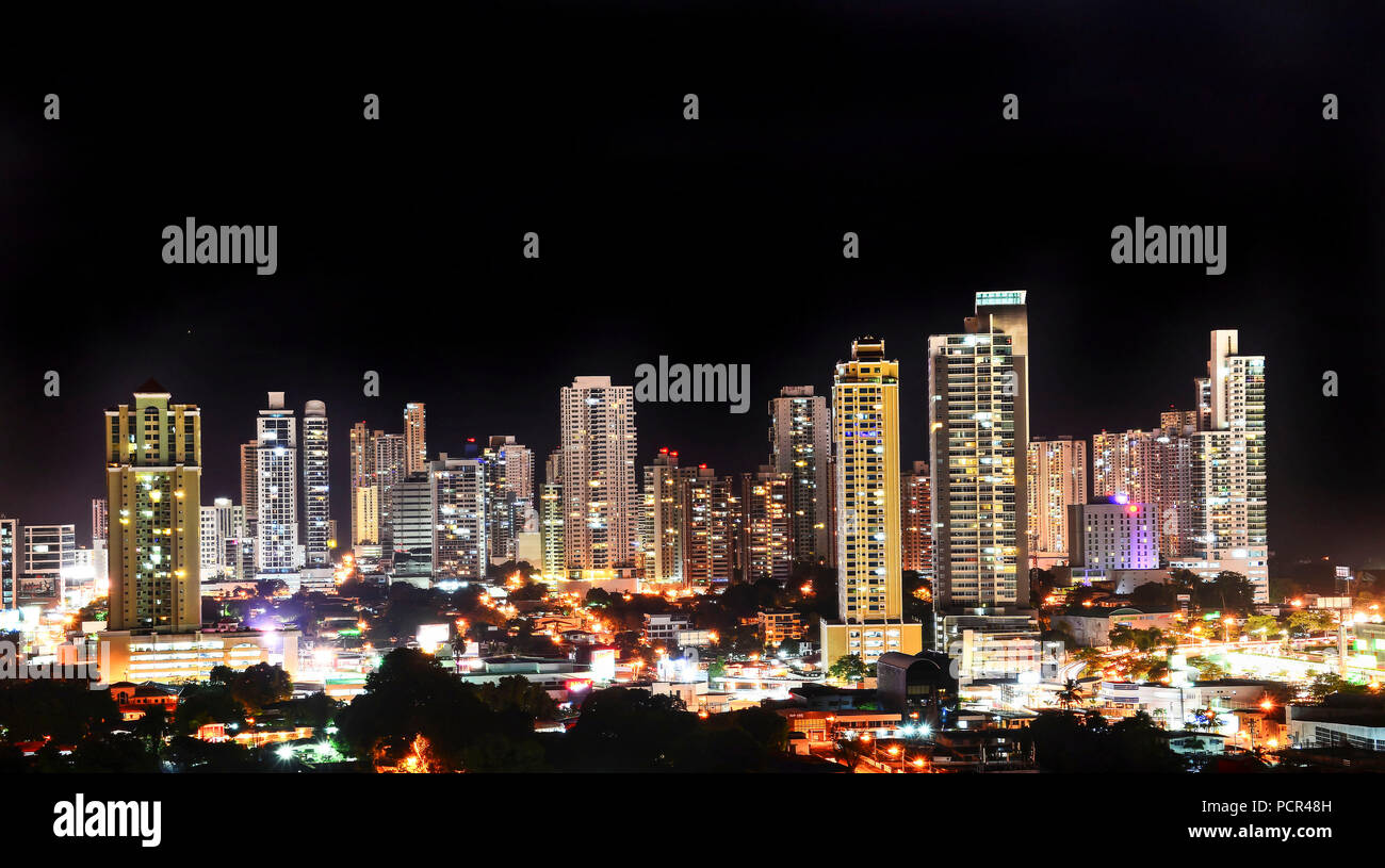 PANAMA CITY-PANAMA-DEC 20, 2014: View of the modern skyline of Panama ...