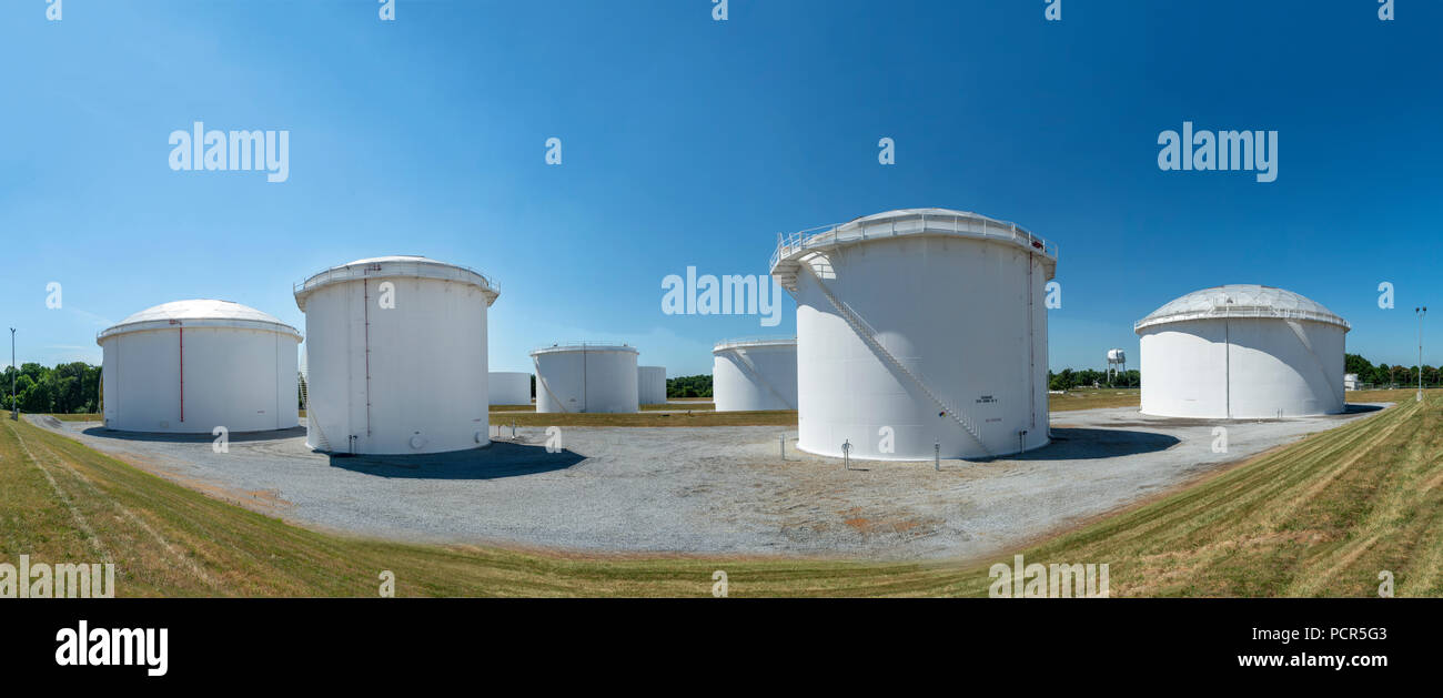 Fuel Storage Tanks, New Jersey USA Stock Photo - Alamy