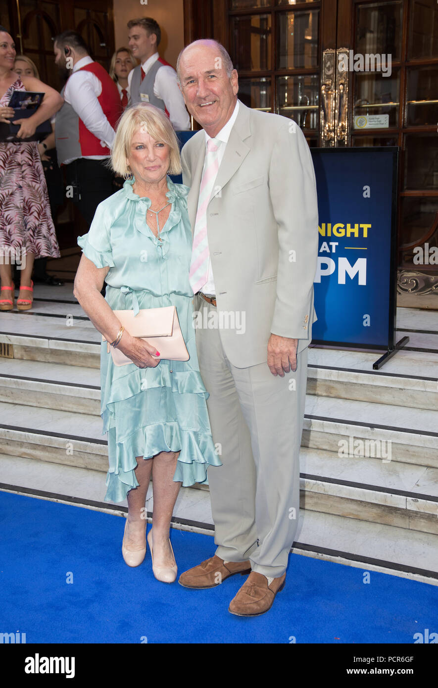 Russ abbot hi-res stock photography and images - Alamy