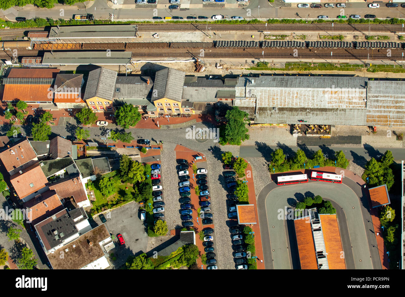 Bunde hi-res stock photography and images - Alamy