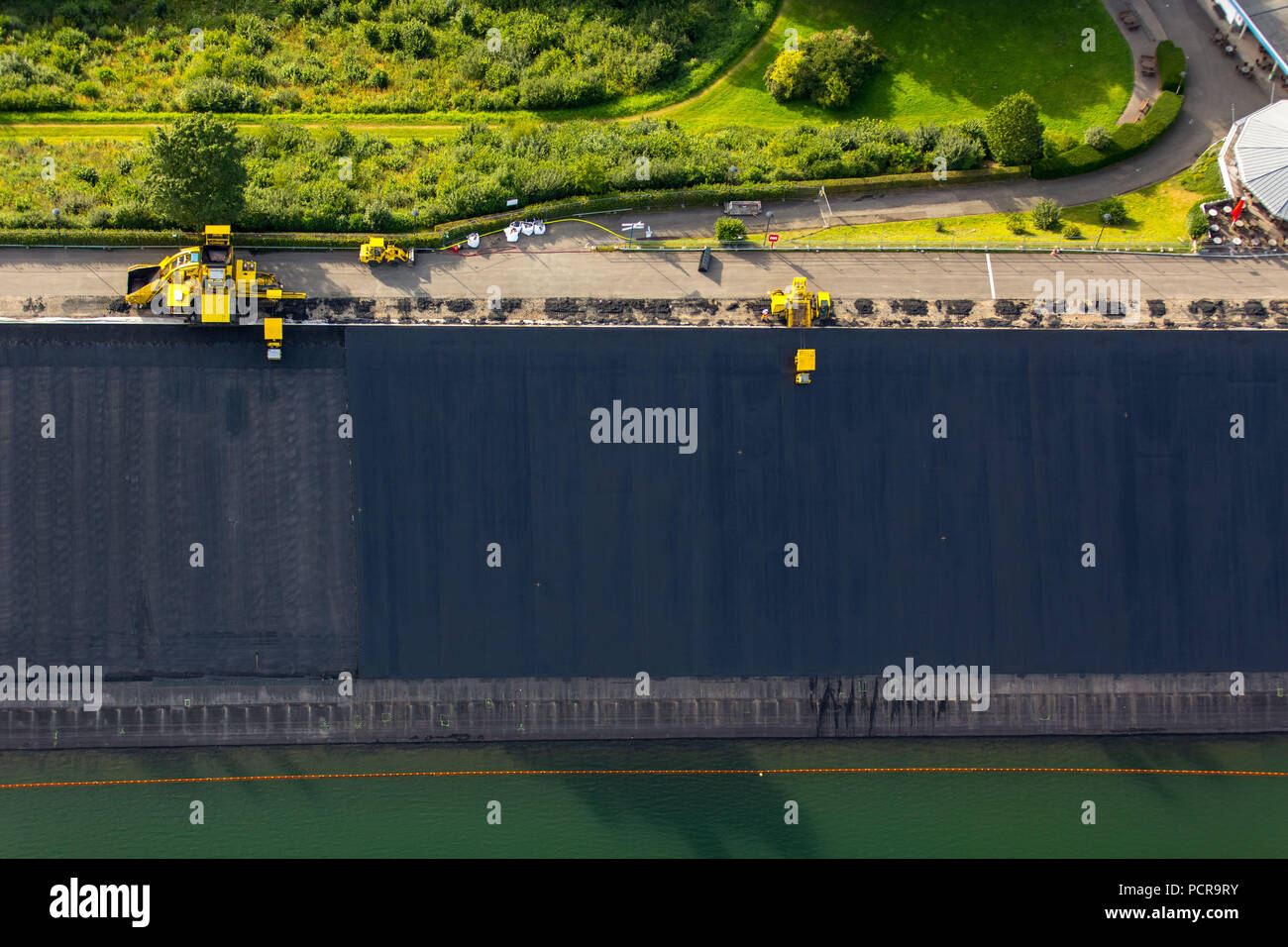 Embankment dam hi-res stock photography and images - Alamy