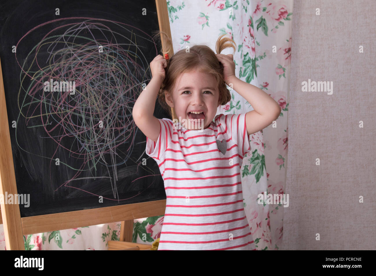 Board kid hi-res stock photography and images - Alamy