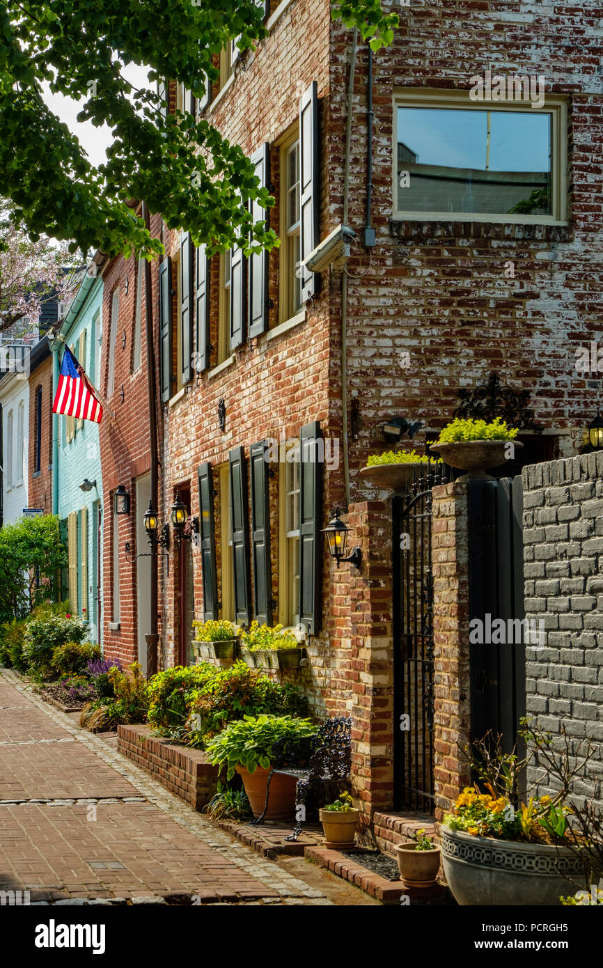 Historic restored brick building ohio city hi-res stock photography and ...