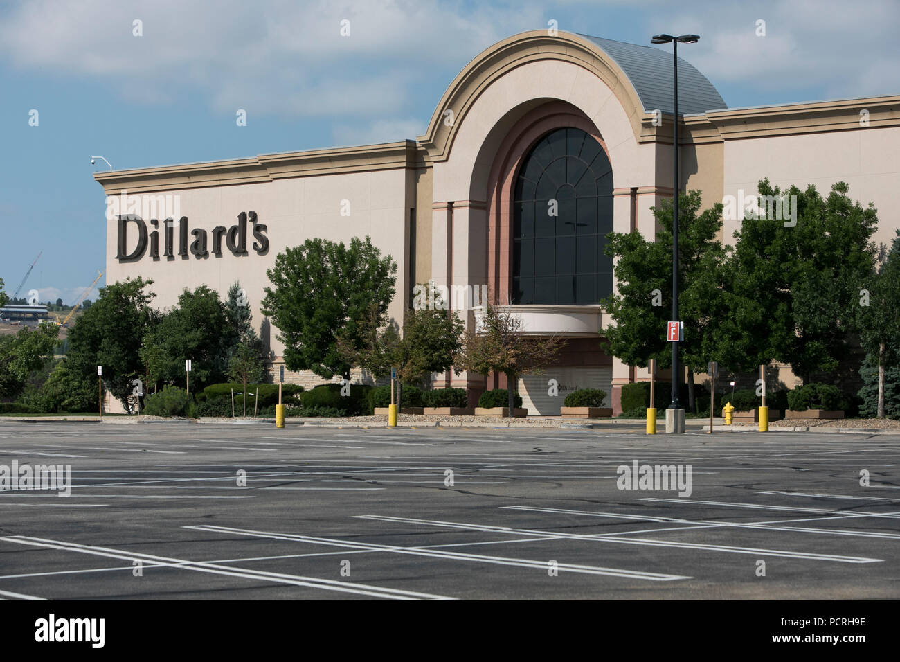 Dillards hi-res stock photography and images - Alamy