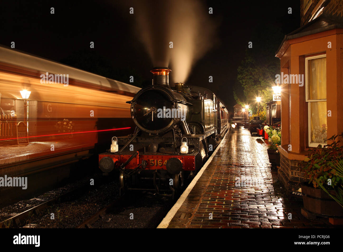 GWR 5164 waits at Hampton Loade station on the Severn Valley Railway on ...