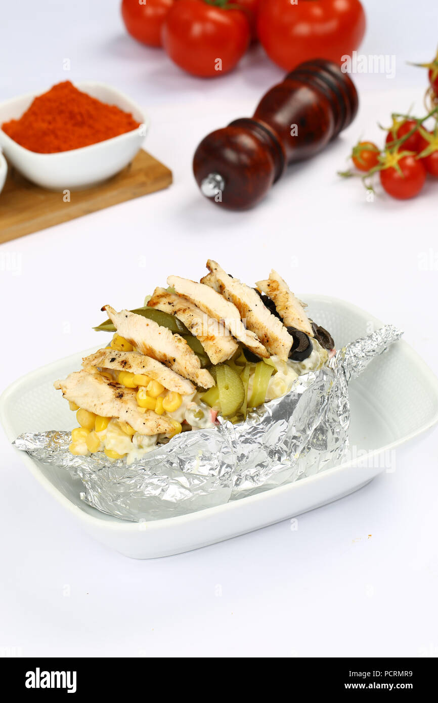 Chicken kumpir hi-res stock photography and images - Alamy