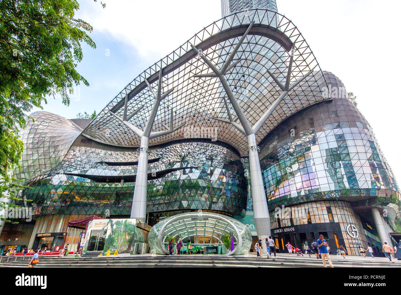 Access to the MRT in front of the Ion Orchard shopping center, Orchard ...