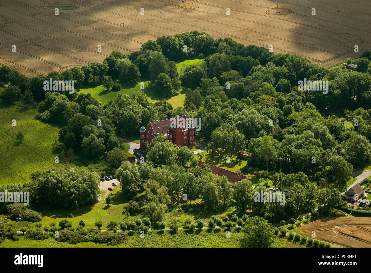 Spyker hi-res stock photography and images - Alamy