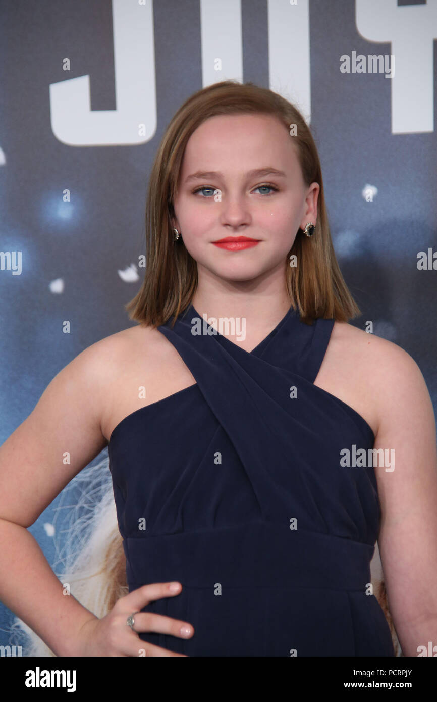 NEW YORK, NY - DECEMBER 13: MADISON WOLFE attends the premiere of 'Joy ...