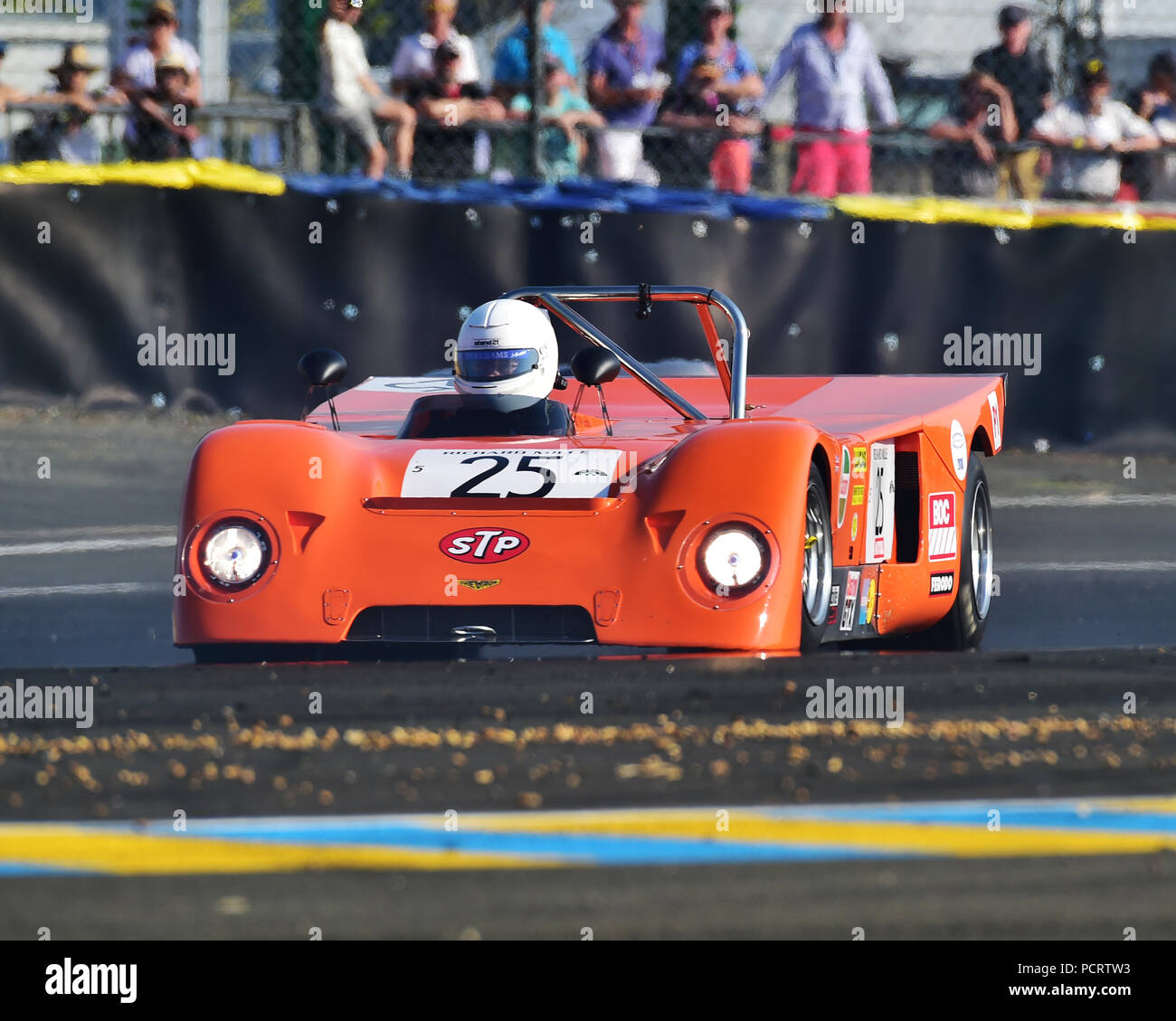 John Emberson, Bill Wykeham, Chevron B19, Plateau 5, Grid 5, 1966 ...