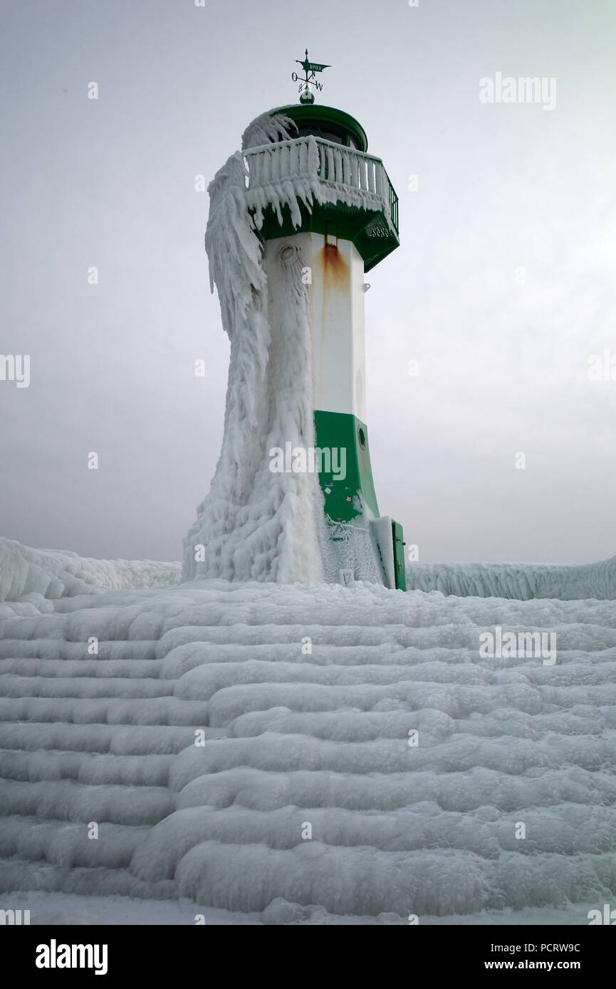 Ice age stone hi-res stock photography and images - Alamy