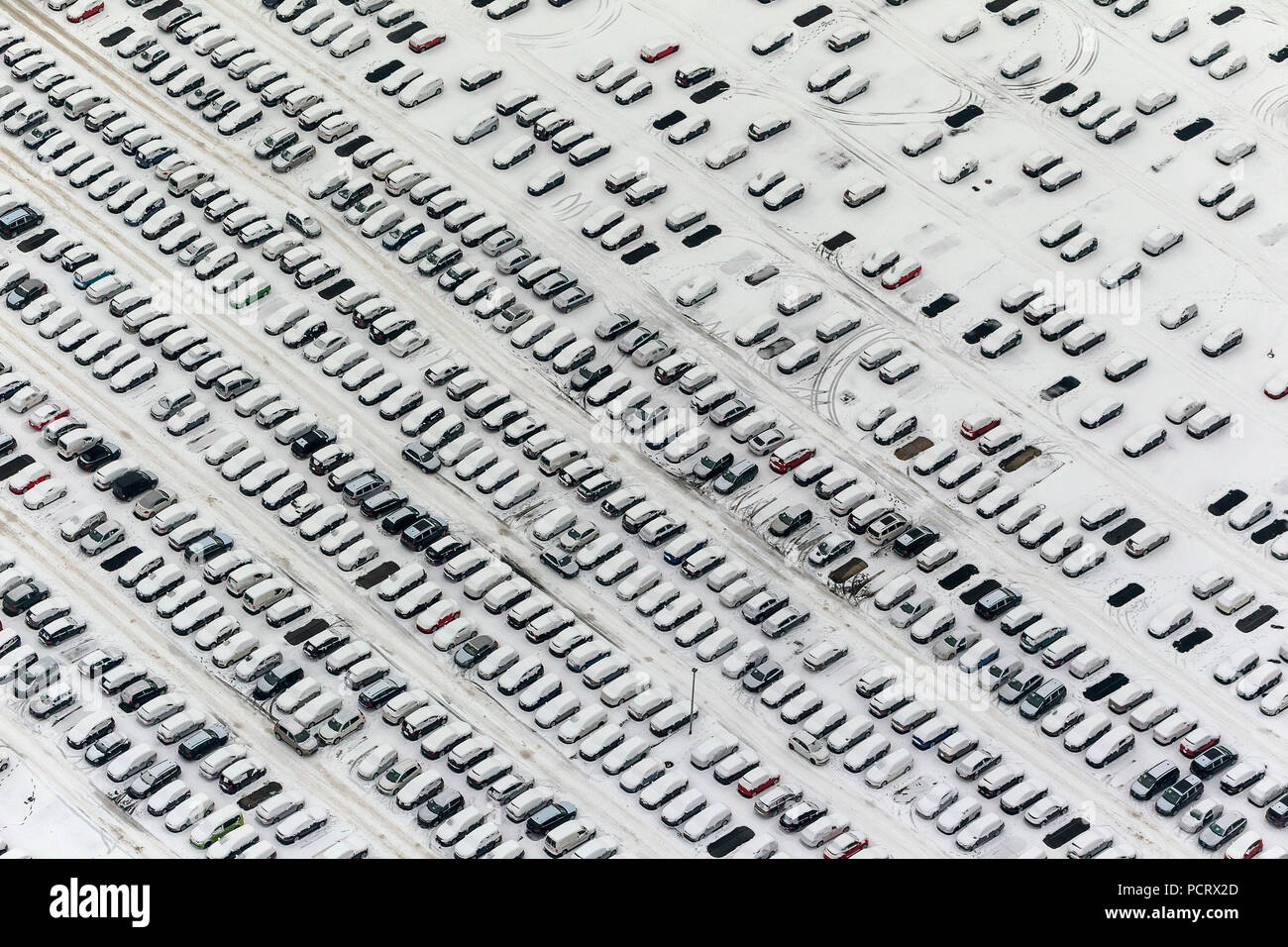 New car interim storage hi-res stock photography and images - Alamy