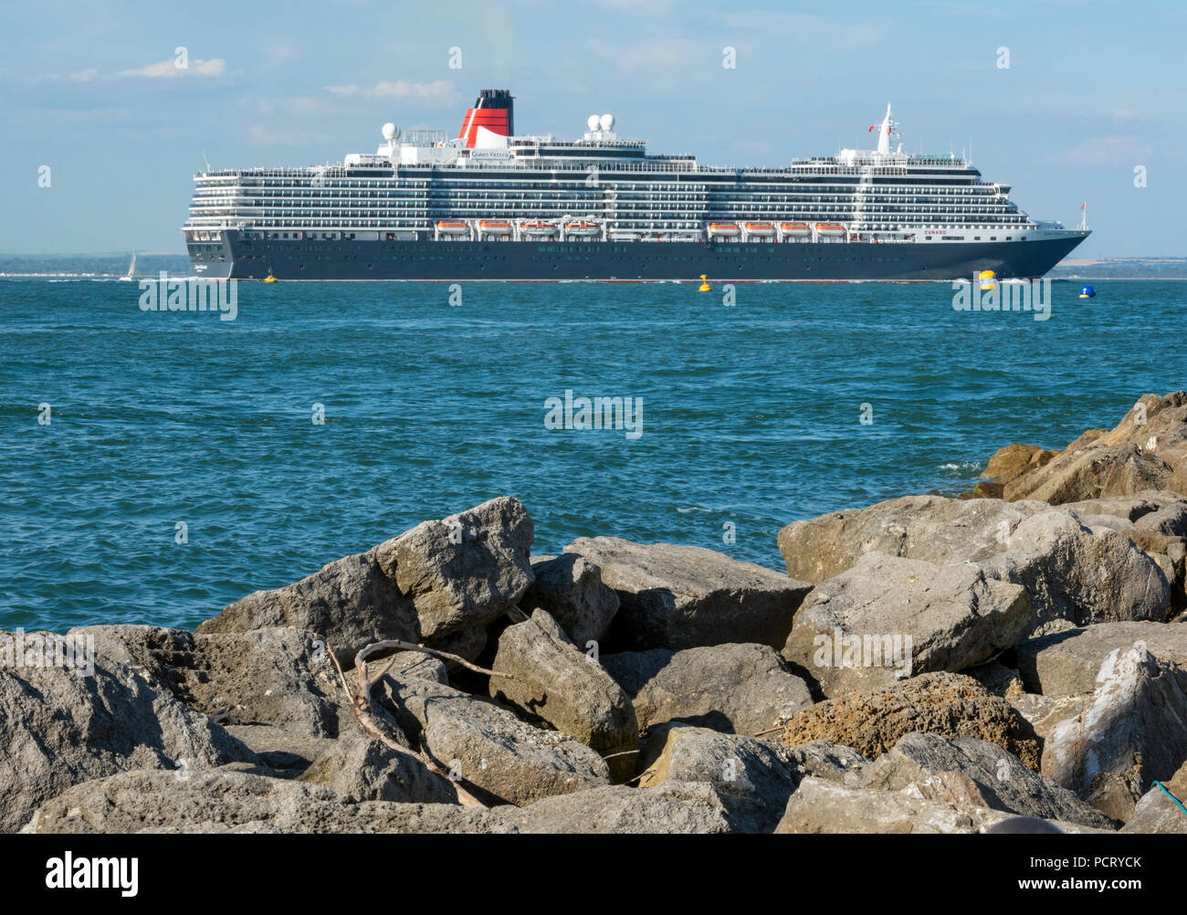 the cunard liner or cruise ship queen Elizabeth leaving the port of ...
