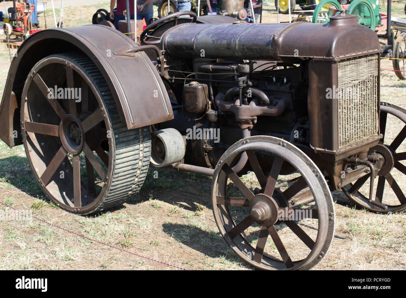 1923 tractor hi-res stock photography and images - Alamy