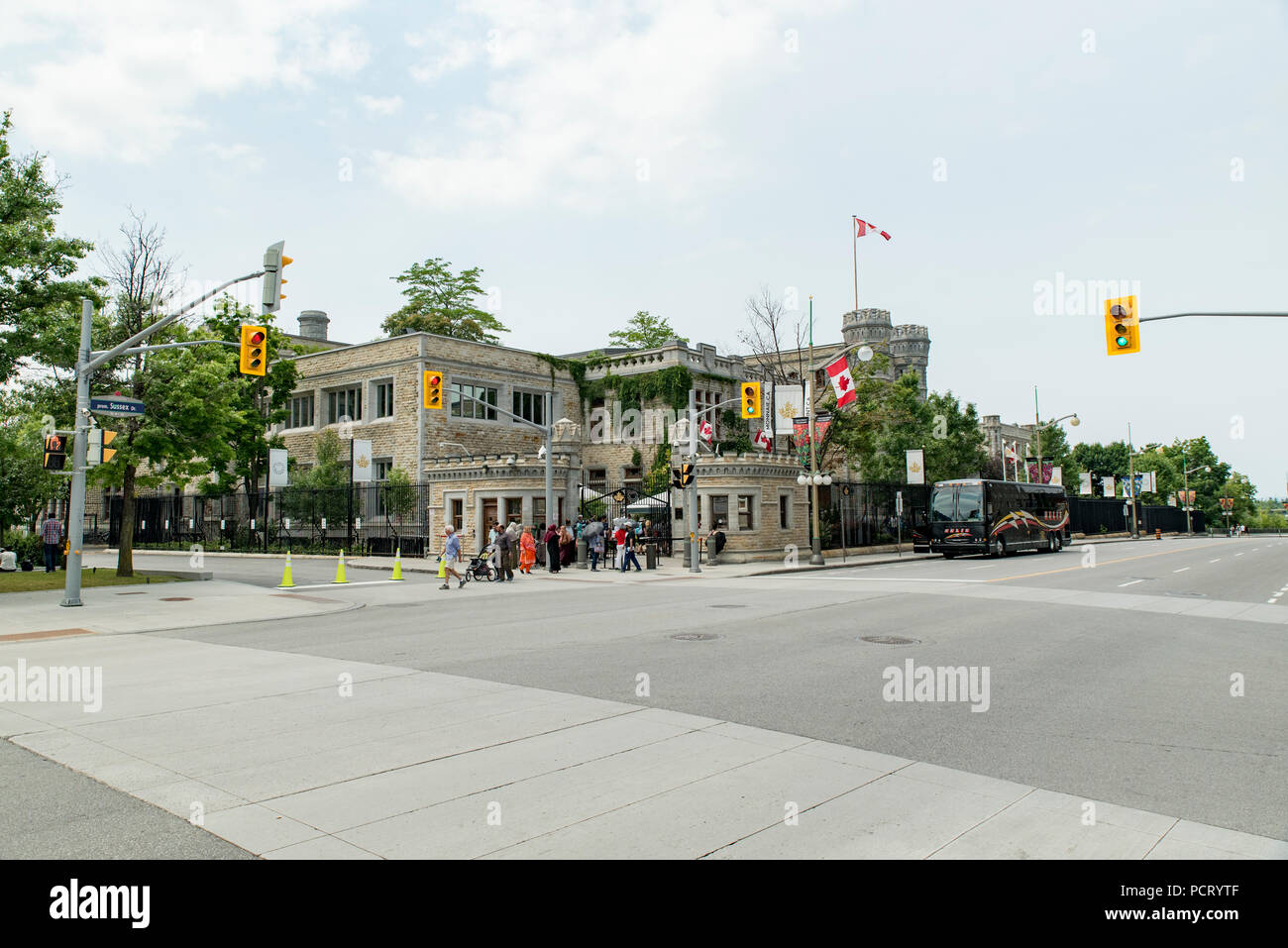 Royal canadian mint production hi-res stock photography and images - Alamy