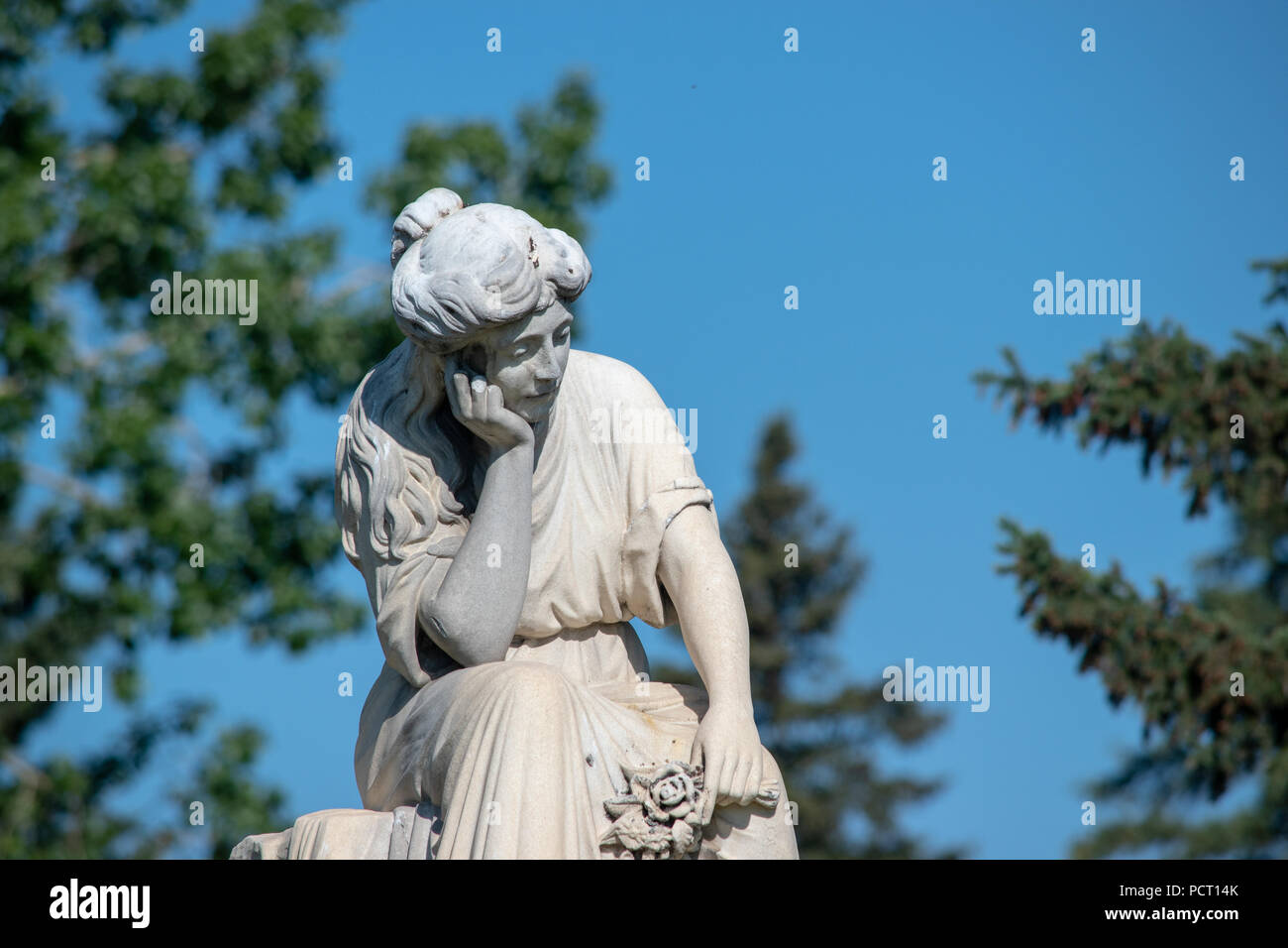 Somber grave hi-res stock photography and images - Alamy