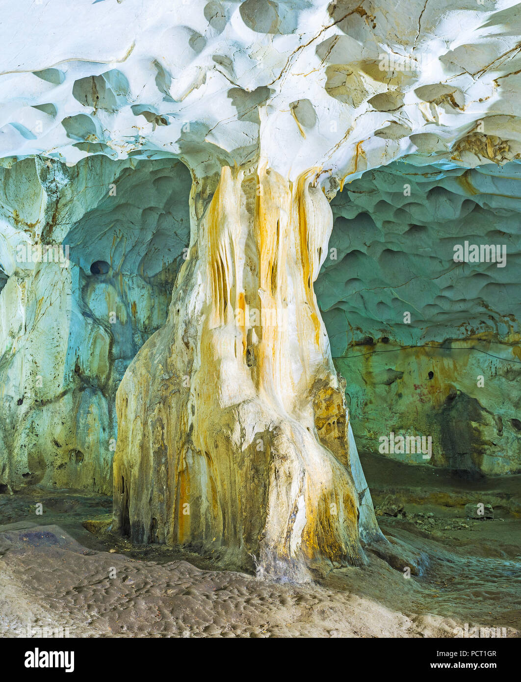 The natural column, created by speleothem cave formation in chamber of ...