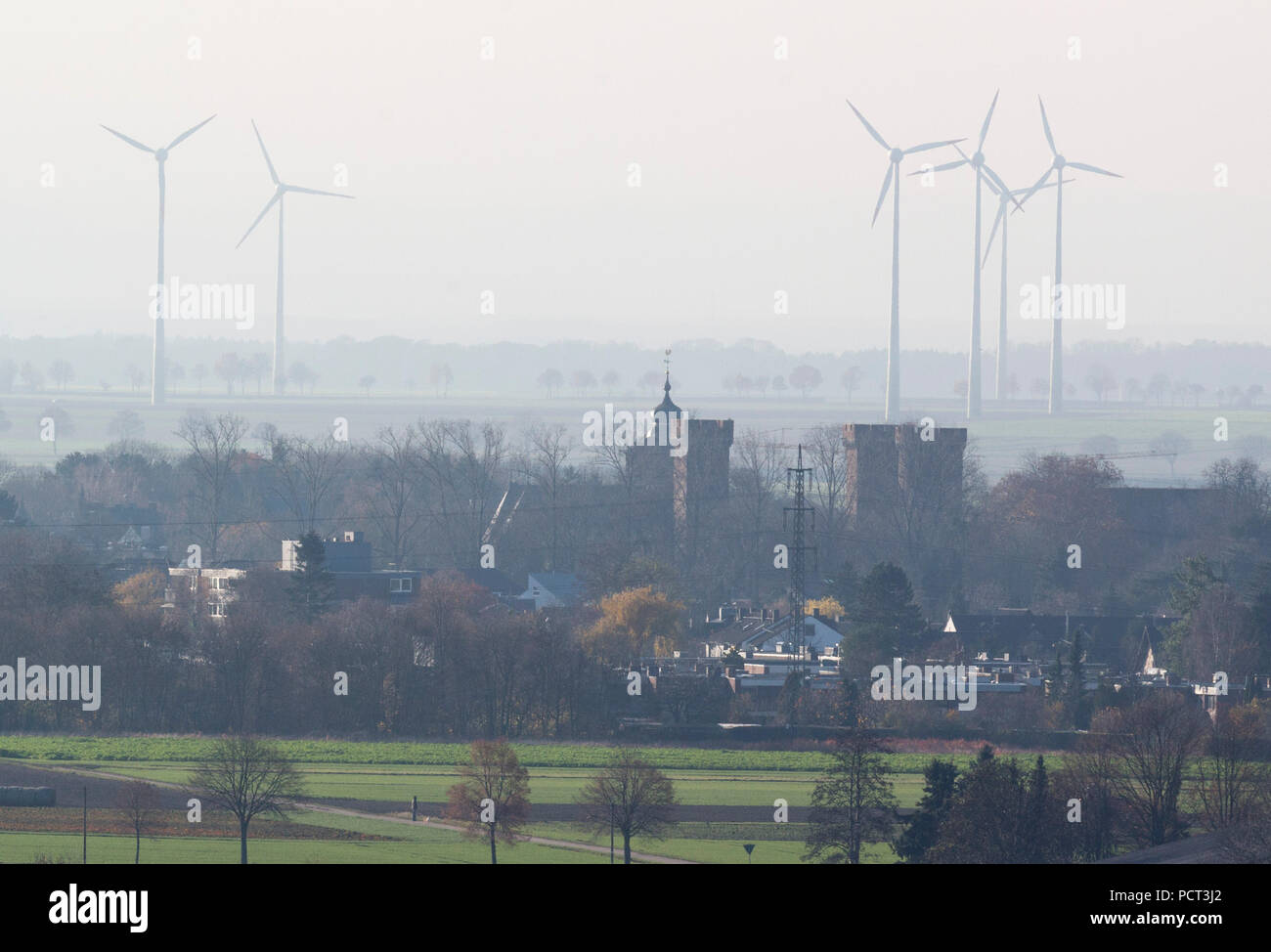 Lechenich castle hi-res stock photography and images - Alamy