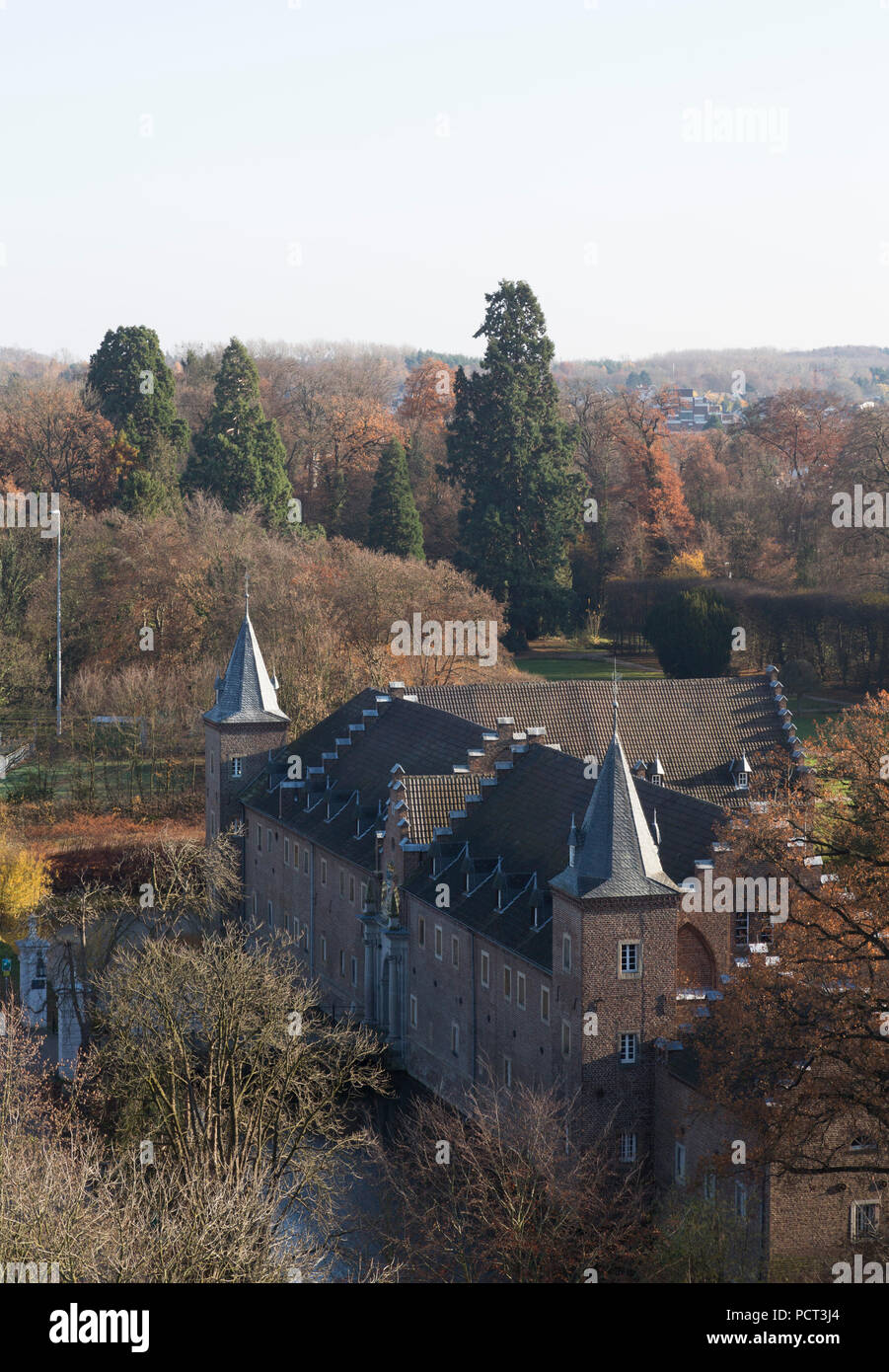 Schloss gracht hi-res stock photography and images - Alamy
